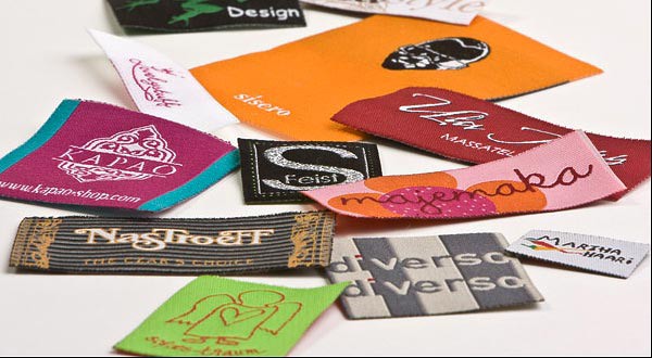 Hang-tags | Etiquettes volantes | Etiquettes américaines | Etiquettes ...